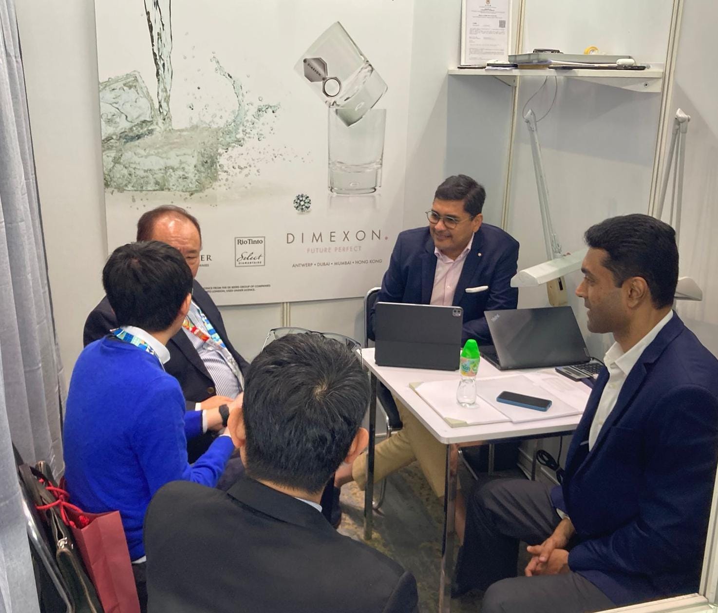Live from the Hong Kong Jewellery show – Dimexon